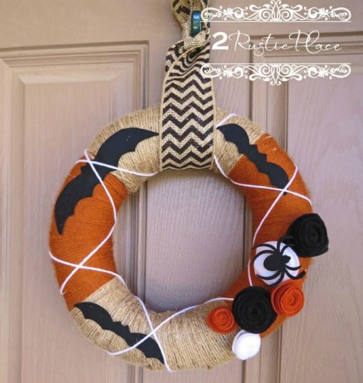 Halloween Wreath {DIY project} - GeminiRed Creations